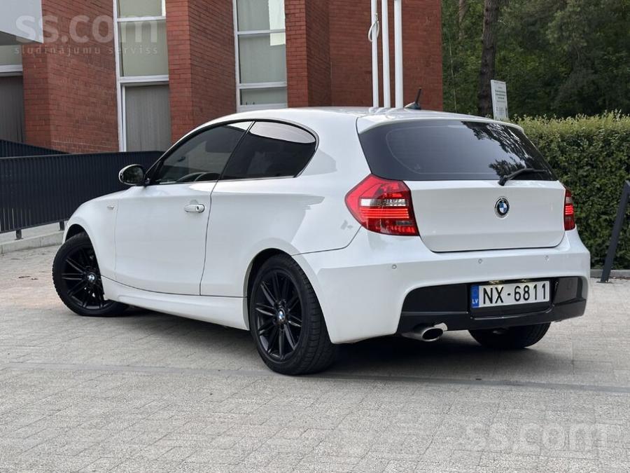 White BMW 118 2009 in Tukums, with an engine capacity of 1.80 L and mileage of 0 thousand km for 4100 €, photo 4 on AUTOMOTO.COM.LV
