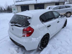 Balts BMW 118 2009 Kauņa, ar dzinēja tilpumu 2.00 L un nobraukumu 251 tūkst. km par 3950 €, foto 4 vietnē AUTOMOTO.COM.LV