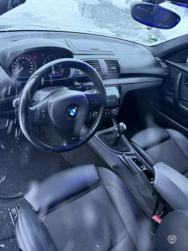 Balts BMW 118 2009 Kauņa, ar dzinēja tilpumu 2.00 L un nobraukumu 251 tūkst. km par 3950 €, foto 10 vietnē AUTOMOTO.COM.LV
