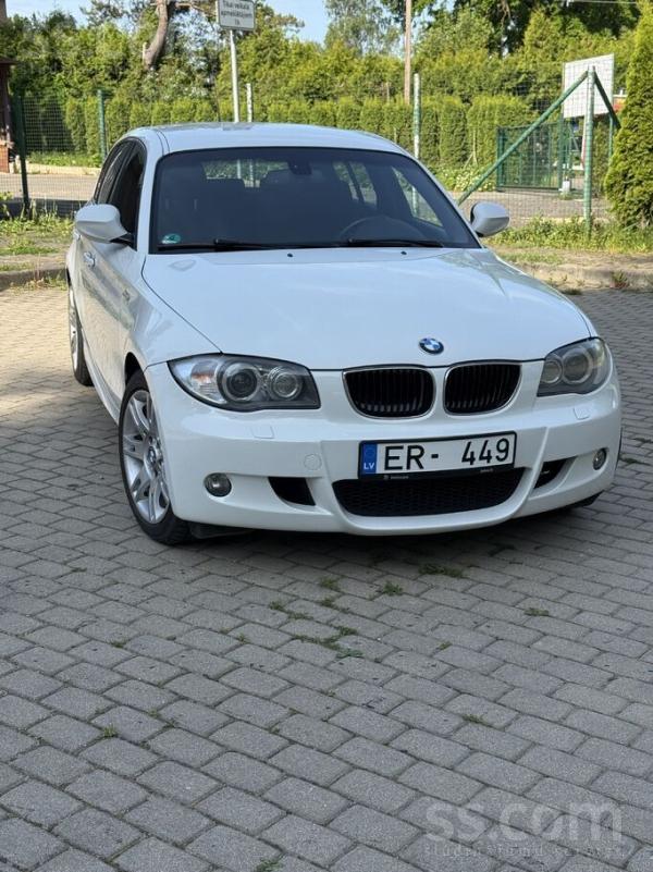 White BMW 118 2009 in Ogre, with an engine capacity of 2.00 L and mileage of 265 thousand km for 3050 €, photo 1 on AUTOMOTO.COM.LV