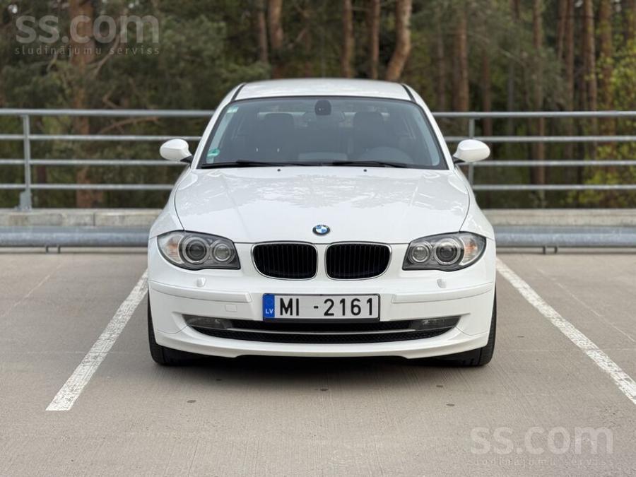 Balts BMW 118 2009 Rīga, ar dzinēja tilpumu 2.00 L un nobraukumu 248 tūkst. km par 4100 €, foto 1 vietnē AUTOMOTO.COM.LV