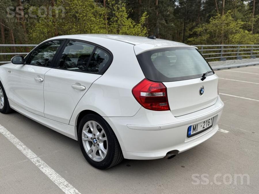 Balts BMW 118 2009 Rīga, ar dzinēja tilpumu 2.00 L un nobraukumu 248 tūkst. km par 4100 €, foto 5 vietnē AUTOMOTO.COM.LV