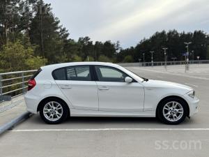 Balts BMW 118 2009 Rīga, ar dzinēja tilpumu 2.00 L un nobraukumu 248 tūkst. km par 4100 €, foto 8 vietnē AUTOMOTO.COM.LV