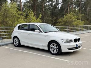 Balts BMW 118 2009 Rīga, ar dzinēja tilpumu 2.00 L un nobraukumu 248 tūkst. km par 4100 €, foto 9 vietnē AUTOMOTO.COM.LV