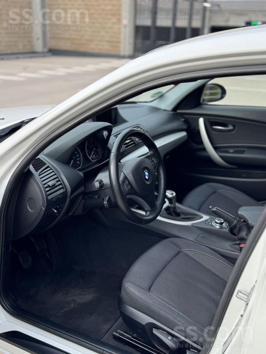 Balts BMW 118 2009 Rīga, ar dzinēja tilpumu 2.00 L un nobraukumu 248 tūkst. km par 4100 €, foto 11 vietnē AUTOMOTO.COM.LV