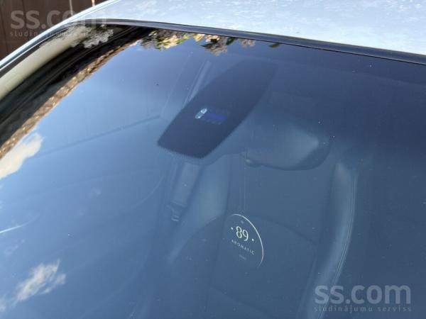 White BMW 118 2009 in Daugavpils, with an engine capacity of 2.00 L and mileage of 273 thousand km for 4850 €, photo 8 on AUTOMOTO.COM.LV