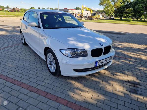 Balts BMW 118 2009 Kauņa, ar dzinēja tilpumu 2.00 L un nobraukumu 289 tūkst. km par 3950 €, foto 2 vietnē AUTOMOTO.COM.LV