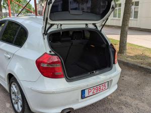 White BMW 118 2009 in Prienai, with an engine capacity of 2.00 L and mileage of 273 thousand km for 4150 €, photo 12 on AUTOMOTO.COM.LV