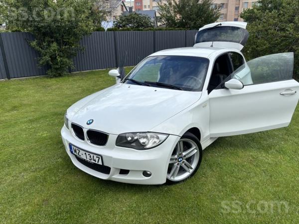 White BMW 118 2009 in Liepaja, with an engine capacity of 2.00 L and mileage of 231 thousand km for 3700 €, photo 3 on AUTOMOTO.COM.LV