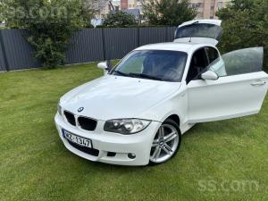 White BMW 118 2009 in Liepaja, with an engine capacity of 2.00 L and mileage of 231 thousand km for 3700 €, photo 4 on AUTOMOTO.COM.LV