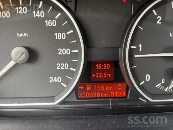 White BMW 118 2009 in Liepaja, with an engine capacity of 2.00 L and mileage of 231 thousand km for 3700 €, photo 10 on AUTOMOTO.COM.LV