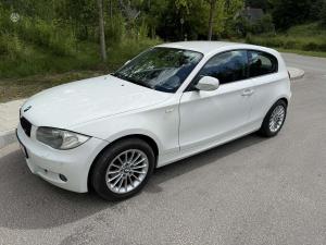 Balts BMW 118 2010 Viļņa, ar dzinēja tilpumu 2.00 L un nobraukumu 203 tūkst. km par 2900 €, foto  vietnē AUTOMOTO.COM.LV