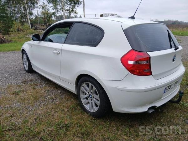 Balts BMW 118 2010 Jēkabpils, ar dzinēja tilpumu 2.00 L un nobraukumu 280 tūkst. km par 3500 €, foto 7 vietnē AUTOMOTO.COM.LV