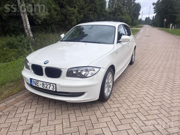 Balts BMW 118 2011 Rīga, ar dzinēja tilpumu 2.00 L un nobraukumu 326 tūkst. km par 3850 €, foto 2 vietnē AUTOMOTO.COM.LV