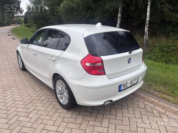 Balts BMW 118 2011 Rīga, ar dzinēja tilpumu 2.00 L un nobraukumu 326 tūkst. km par 3850 €, foto 4 vietnē AUTOMOTO.COM.LV