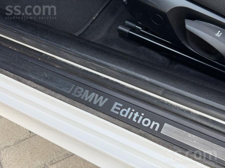 White BMW 118 2011 in Cesis, with an engine capacity of 2.00 L and mileage of 282 thousand km for 5890 €, photo 19 on AUTOMOTO.COM.LV