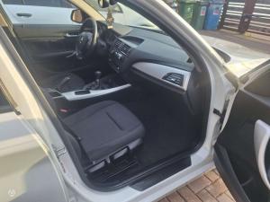 Balts BMW 118 2011 Kauņa, ar dzinēja tilpumu 2.00 L un nobraukumu 170 tūkst. km par 4500 €, foto 11 vietnē AUTOMOTO.COM.LV