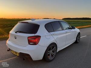 White BMW 118 2012 in Ariogala, with an engine capacity of 2.00 L and mileage of 265 thousand km for 2650 €, photo 5 on AUTOMOTO.COM.LV
