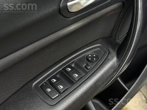 Balts BMW 118 2012 Rīga, ar dzinēja tilpumu 1.60 L un nobraukumu 136 tūkst. km par 6990 €, foto 12 vietnē AUTOMOTO.COM.LV