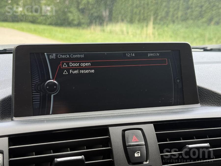 Balts BMW 118 2012 Rīga, ar dzinēja tilpumu 1.60 L un nobraukumu 136 tūkst. km par 6990 €, foto 20 vietnē AUTOMOTO.COM.LV