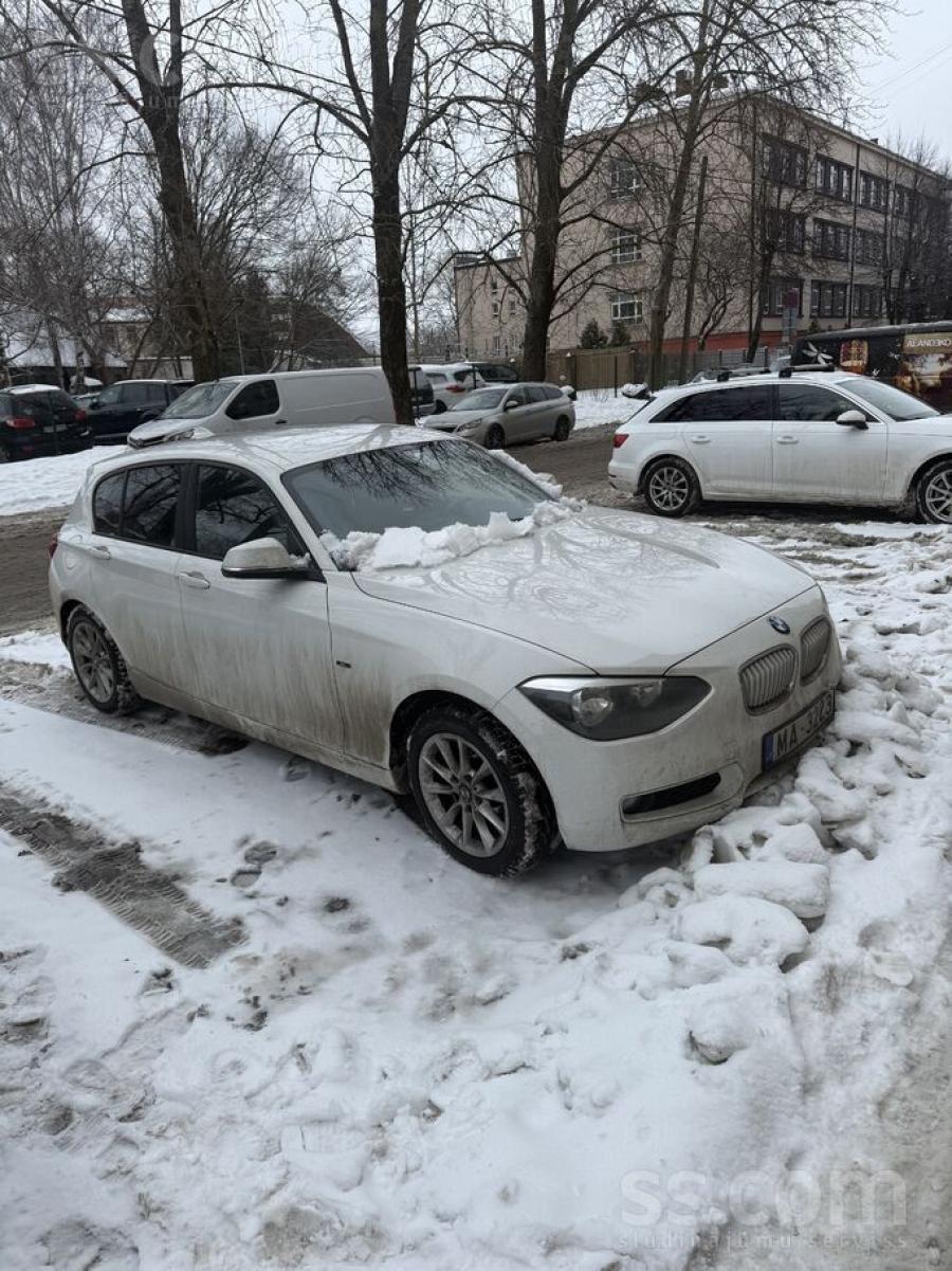 White BMW 118 2012 in Riga, with an engine capacity of 1.80 L and mileage of 250 thousand km for 6500 €, photo 1 on AUTOMOTO.COM.LV