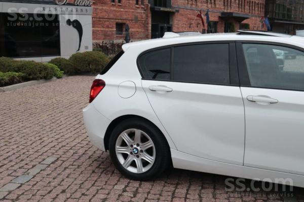 White BMW 118 2012 in Liepaja, with an engine capacity of 1.60 L and mileage of 200 thousand km for 6450 €, photo 7 on AUTOMOTO.COM.LV