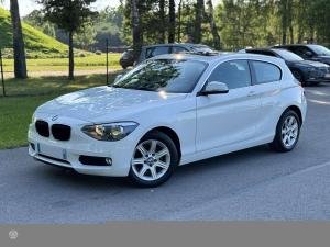 White BMW 118 2012 in Taurage, with an engine capacity of 2.00 L and mileage of 130 thousand km for 7499 €, photo  on AUTOMOTO.COM.LV