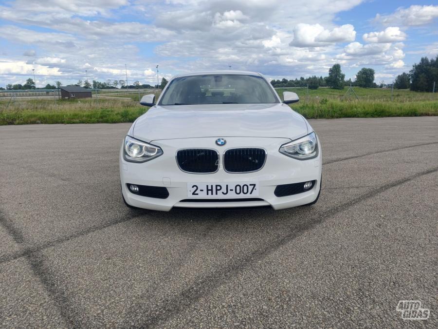 Balts BMW 118 2012 Raseiniai, ar dzinēja tilpumu 2.00 L un nobraukumu 244 tūkst. km par 4750 €, foto 1 vietnē AUTOMOTO.COM.LV