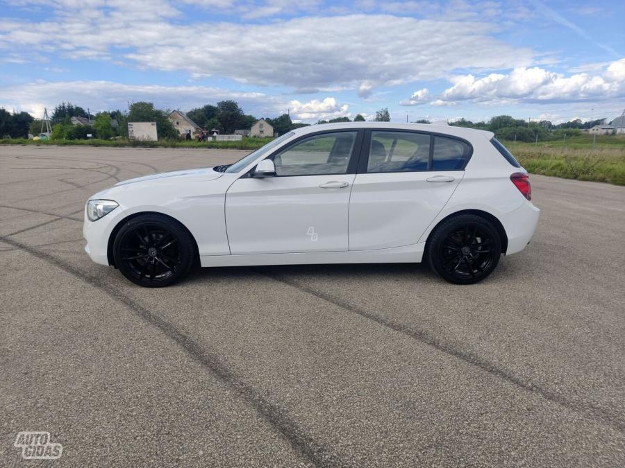 Balts BMW 118 2012 Raseiniai, ar dzinēja tilpumu 2.00 L un nobraukumu 244 tūkst. km par 4750 €, foto 5 vietnē AUTOMOTO.COM.LV