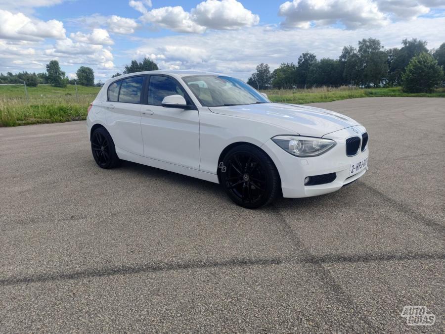 Balts BMW 118 2012 Raseiniai, ar dzinēja tilpumu 2.00 L un nobraukumu 244 tūkst. km par 4750 €, foto 8 vietnē AUTOMOTO.COM.LV