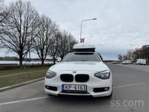 White BMW 118 2013 in Jurmala, with an engine capacity of 1.60 L and mileage of 266 thousand km for 5900 €, photo 3 on AUTOMOTO.COM.LV