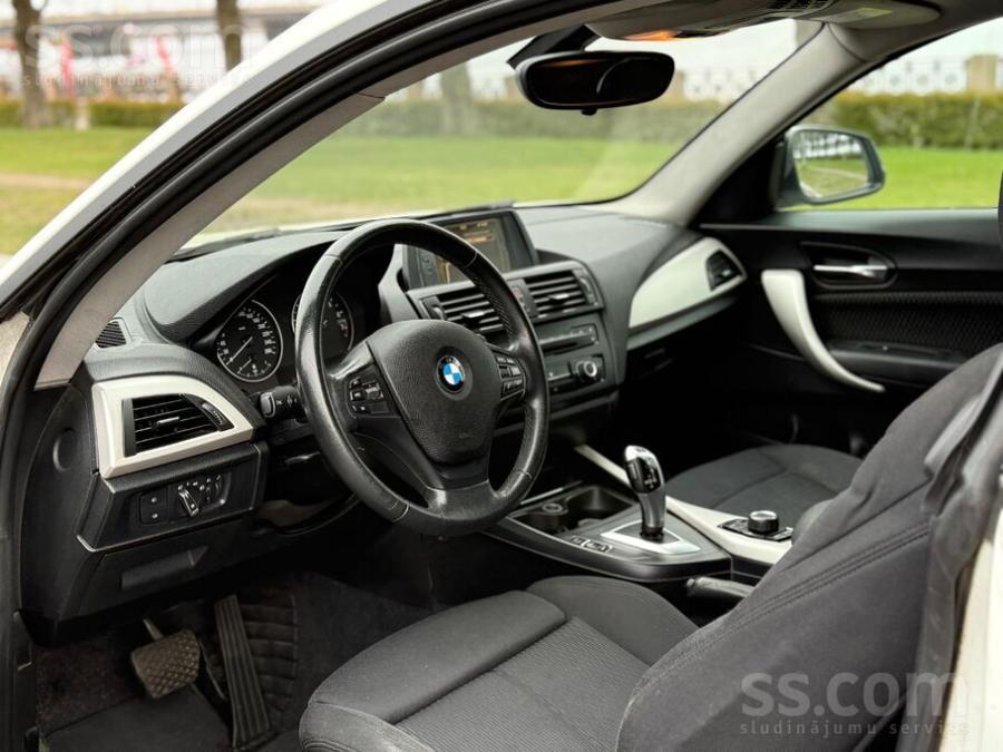 White BMW 118 2013 in Jurmala, with an engine capacity of 1.60 L and mileage of 266 thousand km for 5900 €, photo 10 on AUTOMOTO.COM.LV