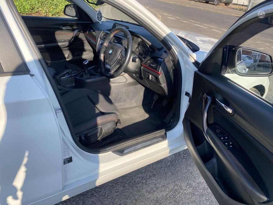 Balts BMW 118 2013 Joniškis, ar dzinēja tilpumu 2.00 L un nobraukumu 118 tūkst. km par 2300 €, foto 9 vietnē AUTOMOTO.COM.LV