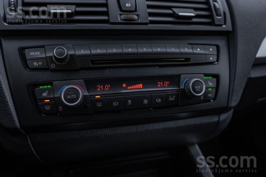 Balts BMW 118 2014 Rīga, ar dzinēja tilpumu 2.00 L un nobraukumu 202 tūkst. km par 6750 €, foto 22 vietnē AUTOMOTO.COM.LV