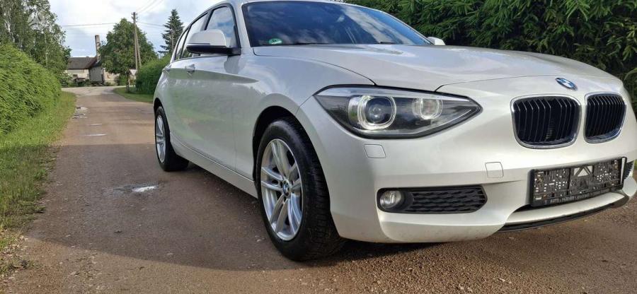 White BMW 118 2014 in Rokiskis, with an engine capacity of 2.00 L and mileage of 143 thousand km for 6399 €, photo 5 on AUTOMOTO.COM.LV