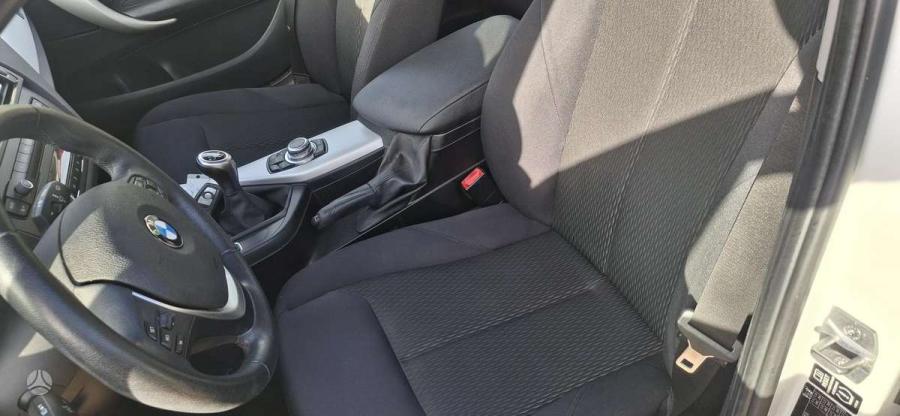 White BMW 118 2014 in Rokiskis, with an engine capacity of 2.00 L and mileage of 143 thousand km for 6399 €, photo 12 on AUTOMOTO.COM.LV