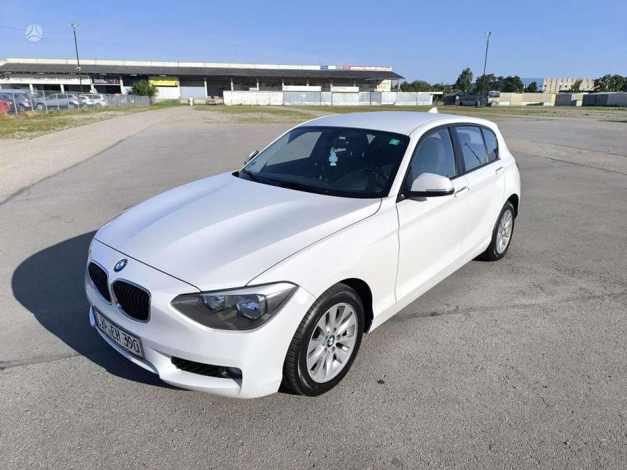 Balts BMW 118 2014 Šauļi, ar dzinēja tilpumu 2.00 L un nobraukumu 252 tūkst. km par 4450 €, foto 5 vietnē AUTOMOTO.COM.LV