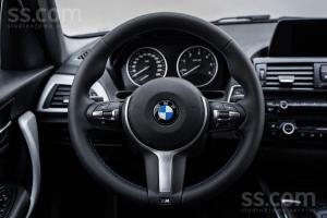 White BMW 118 2014 in Riga, with an engine capacity of 2.00 L and mileage of 202 thousand km for 5990 €, photo 16 on AUTOMOTO.COM.LV
