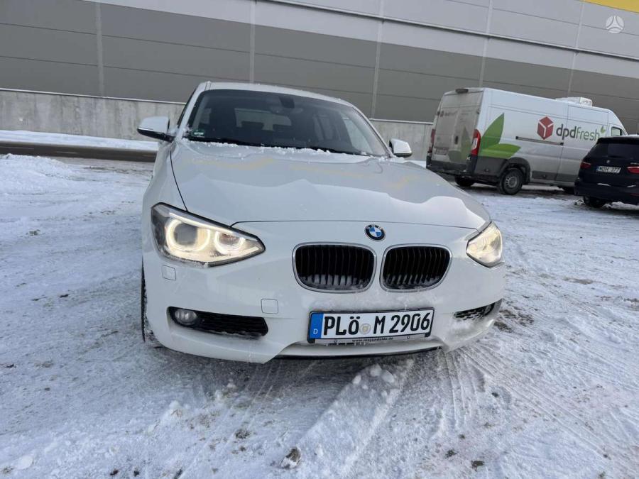 Balts BMW 118 2015 Viļņa, ar dzinēja tilpumu 2.00 L un nobraukumu 188 tūkst. km par 8300 €, foto 11 vietnē AUTOMOTO.COM.LV