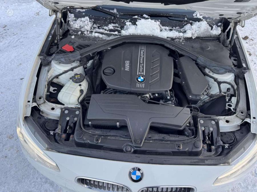 Balts BMW 118 2015 Viļņa, ar dzinēja tilpumu 2.00 L un nobraukumu 188 tūkst. km par 8300 €, foto 25 vietnē AUTOMOTO.COM.LV