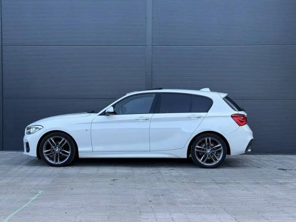 White BMW 118 2015 in Riga, with an engine capacity of 2.00 L and mileage of 267 thousand km for 9495 €, photo 2 on AUTOMOTO.COM.LV