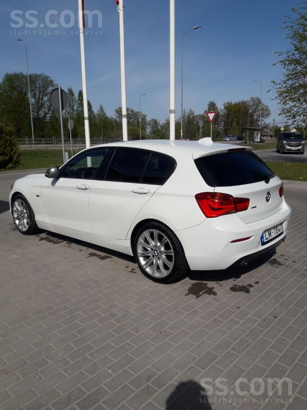 BMW 118 2015 in Jelgava on AUTOMOTO.COM.LV White BMW 118 2015 in Jelgava, with an engine capacity of 2.00 L and mileage of 187 thousand km for 9000 €, photo 5 on AUTOMOTO.COM.LV