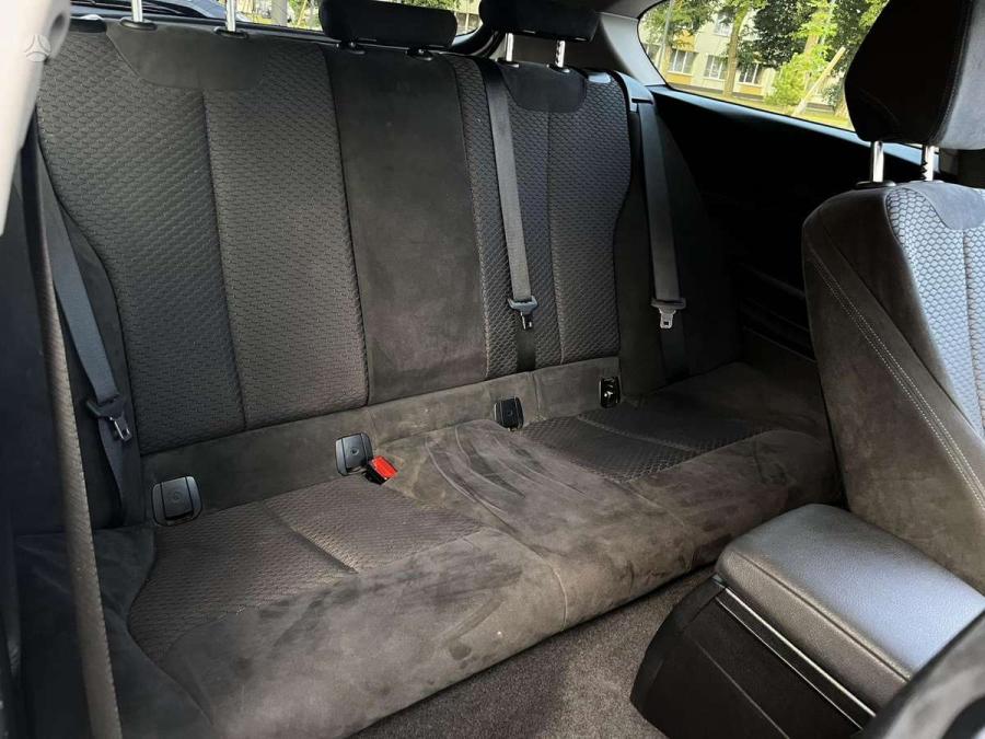 Balts BMW 118 2016 Ukmergė, ar dzinēja tilpumu 1.50 L un nobraukumu 111 tūkst. km par 9100 €, foto 24 vietnē AUTOMOTO.COM.LV