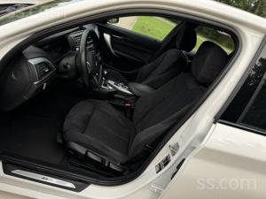 Balts BMW 118 2017 Jūrmala, ar dzinēja tilpumu 2.00 L un nobraukumu 285 tūkst. km par 9390 €, foto 13 vietnē AUTOMOTO.COM.LV