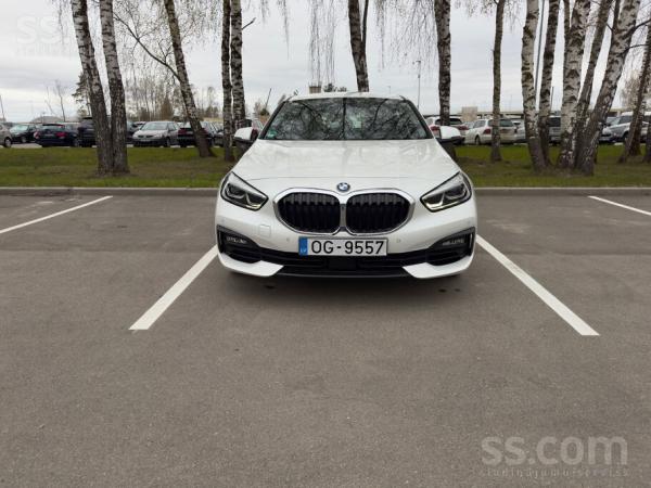 BMW 118 2019 Rīga vietnē Balts BMW 118 2019 Rīga, ar dzinēja tilpumu 1.50 L un nobraukumu 71 tūkst. km par 14500 €, foto 3 vietnē AUTOMOTO.COM.LV