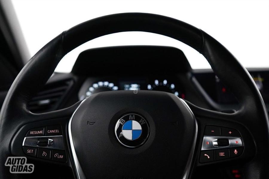 Balts BMW 118 2020 Kauņa, ar dzinēja tilpumu 0.00 L un nobraukumu 74 tūkst. km par 23138 €, foto 9 vietnē AUTOMOTO.COM.LV