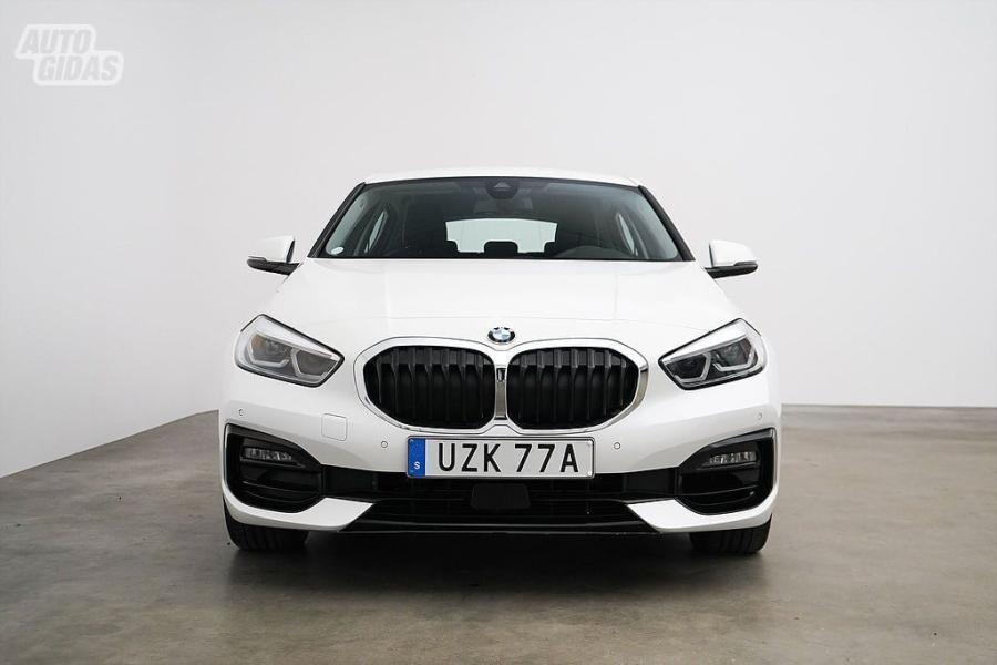 Balts BMW 118 2020 Kauņa, ar dzinēja tilpumu 0.00 L un nobraukumu 74 tūkst. km par 23138 €, foto 19 vietnē AUTOMOTO.COM.LV
