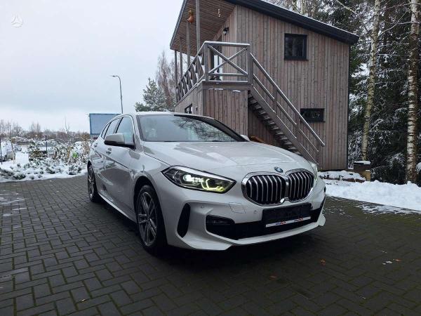 Balts BMW 118 2020 Kauņa, ar dzinēja tilpumu 2.00 L un nobraukumu 277 tūkst. km par 13500 €, foto 9 vietnē AUTOMOTO.COM.LV