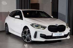 White BMW 118 2020 in Kaunas, with an engine capacity of 1.50 L and mileage of 110 thousand km for 18771 €, photo 4 on AUTOMOTO.COM.LV