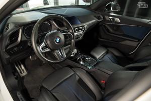 White BMW 118 2020 in Kaunas, with an engine capacity of 1.50 L and mileage of 110 thousand km for 18771 €, photo 10 on AUTOMOTO.COM.LV